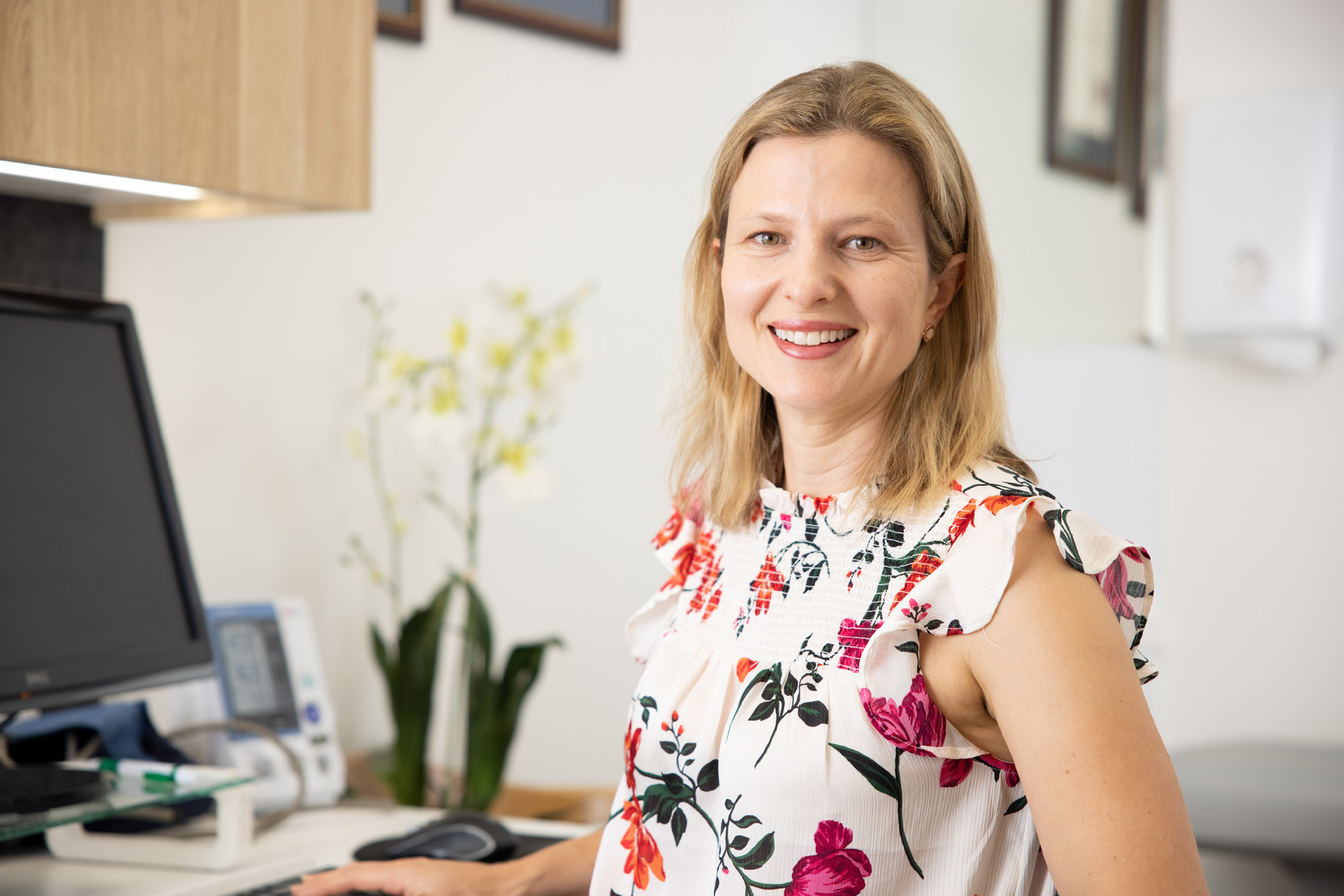 Female and Male Doctors - Indooroopilly Family Practice